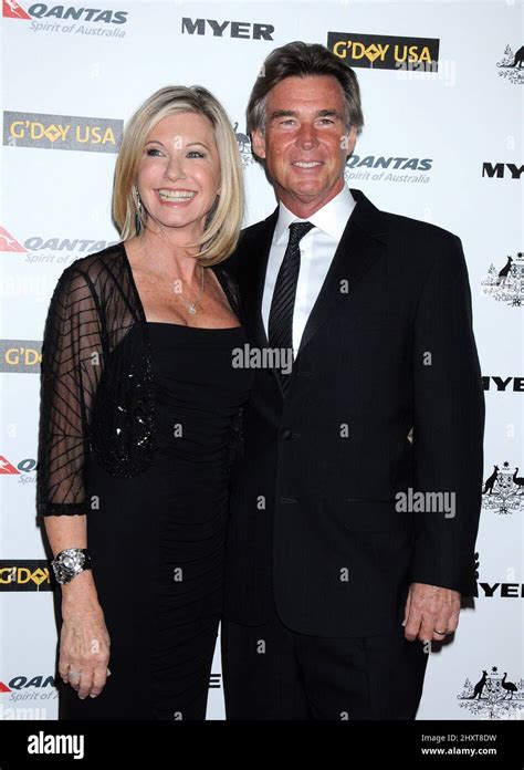 Olivia Newton John John Easterling Barry Fotos Und Bildmaterial In Hoher Auflösung Alamy