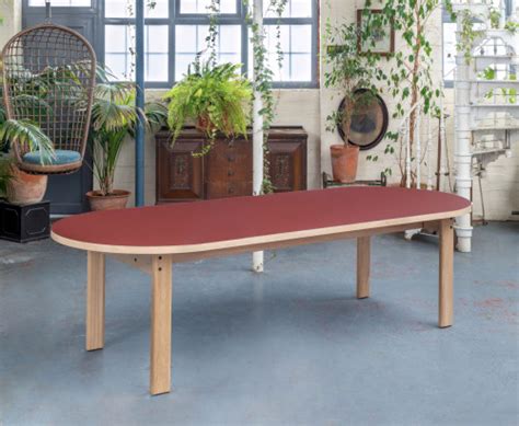 Pil Table James Burleigh