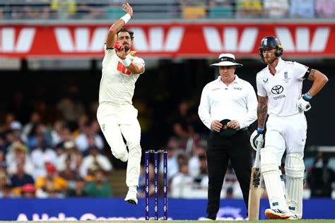 Starc Breaks Wasims Test Record