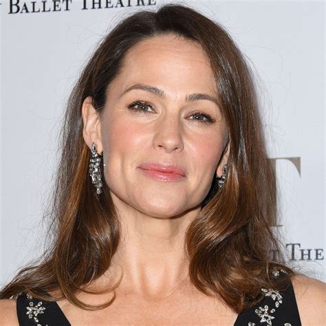 Jennifer Garner Takes Off Her Makeup And Shocks Fans With Her ‘natural