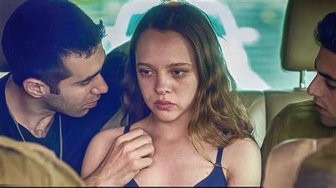 자신의 죄를 씻기 위해 한 여자가 보여준 역대급 소름돋는 행동 Youtube