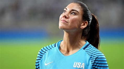 Is Hope Solos Uswnt Career Over Goalkeeper Signs Tv Production Deal