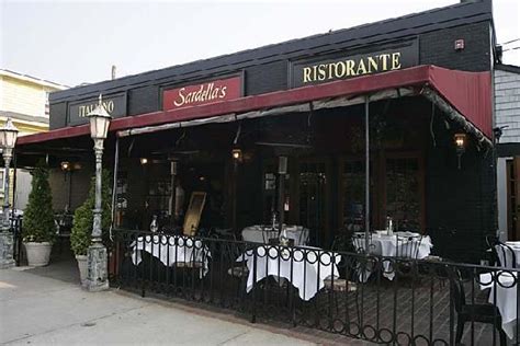 Sardellas Celebrating Its 42nd Anniversary By Offering Original Menu