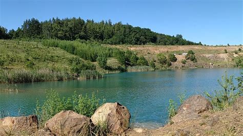 Lom Dasnice Skrytý Ráj S Průzračnou Vodou Okouzlí Milovníky Koupání Médium Cz
