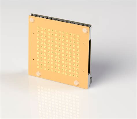 Compact Reflect Array Antenna For Space Applications