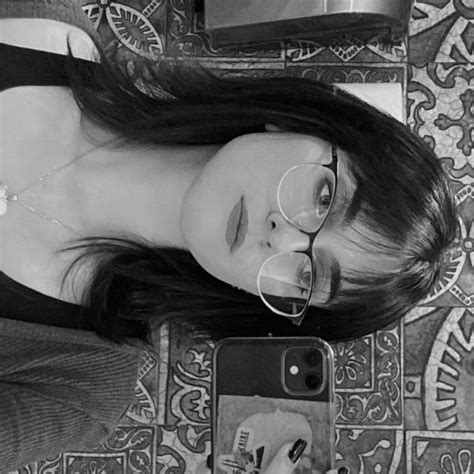 3 Ang Majid • Threads Say More