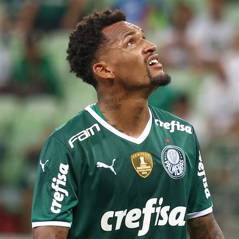 Único Desfalque Em Todo Elenco Jailson Completa 4 Meses Sem Entrar Em Campo