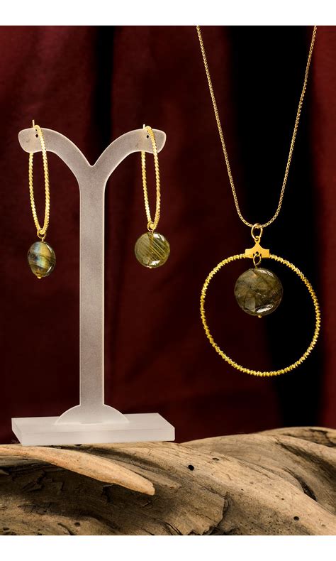 Single Strand Necklace And Earring Set With Labradorite Beads And 14kt