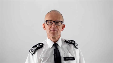 Metropolitan Police Homophobic Misogynist And Racist Review Finds