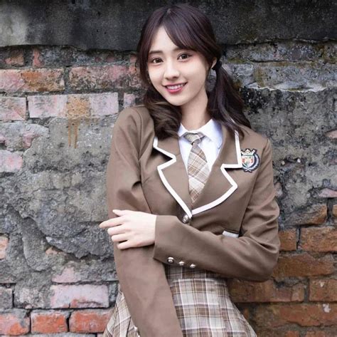 翻牌亚洲选美小姐！童颜纯妹，满屏大长腿嘎琳胡佳琳girls