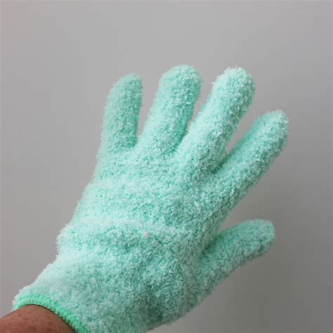 Leaf Cleaning Gloves ⋆ Indoor Plant Supplies