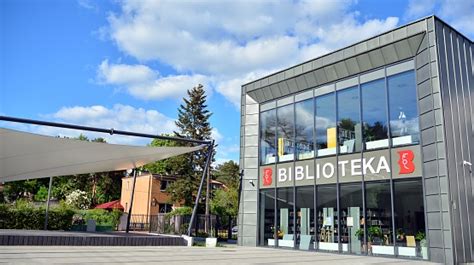 Membangun Dan Menandatangani Bibloteka Perpustakaan Biblioteka Perpustakaan Foto Stok Unduh