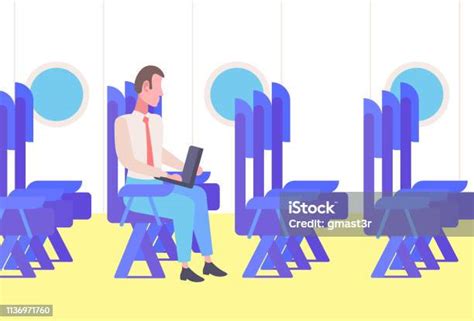 사업 여행 현대 비행기 보드 인테리어 전체 길이 수평 하는 동안 작업 노트북 남자 기업가를 사용 하 여 비행기 앉아 편안한 좌석의 사업가 승객 개념에 대한 스톡 벡터 아트