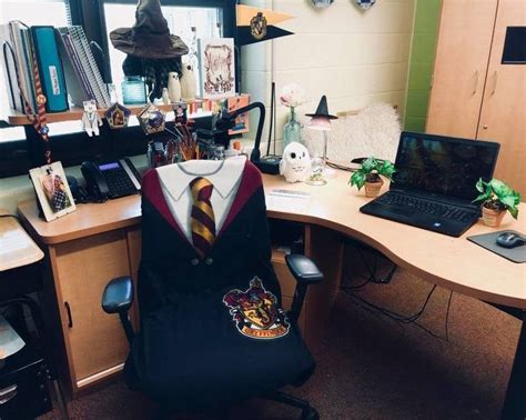 Photos Huber Heights Teacher Transforms Classroom Into Harry Potter