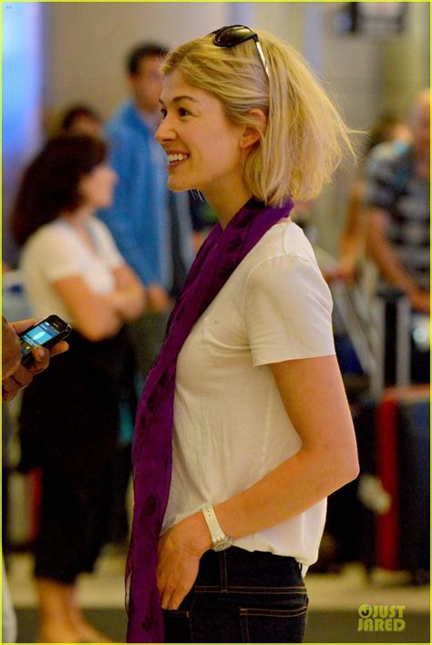 Rosamund Pike Lax Arrival After Gone Girl Casting News Photo