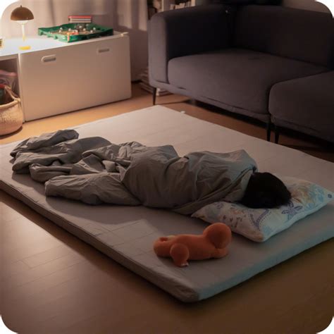 토퍼처럼 사용하는 몽제 매트리스 거실 매트리스 용도로 굿 네이버 블로그