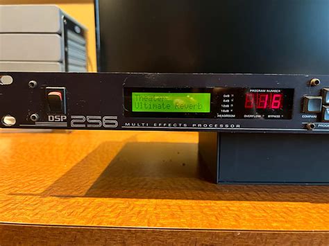 Digitech Dsp 256 Multi Effects Processor Reverb