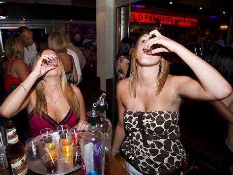When Media Use Pictures Of Drunk Girls In Alcohol Stories Were Being