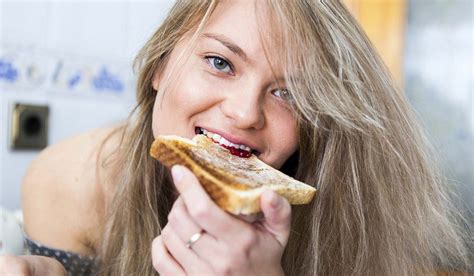 How Do You Like Your Toast This Scale Is Causing Lots Of Debate Online