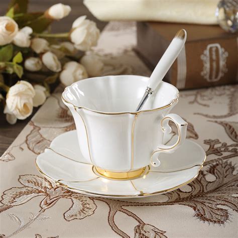Gold Royal Classic Tea Cup Saucer Bone China Teacu Vicedeal