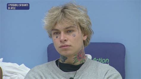 Ayle E I Possibili Sfidanti 6 Dicembre Amici Clip Witty Tv