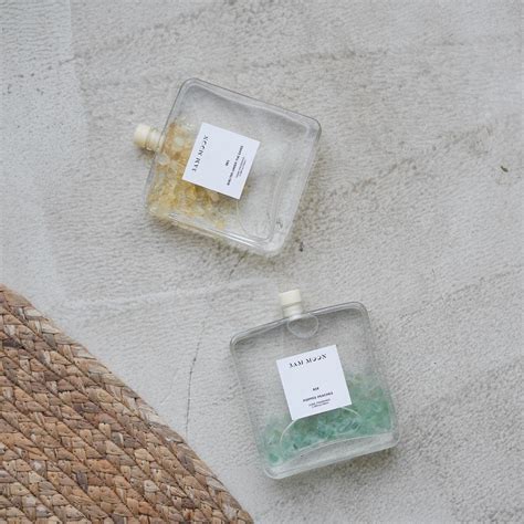 Flat Glass Diffuser Bottle Diffuser Bottle Box Luxury Diffuser Bottle With Wooden Lid China