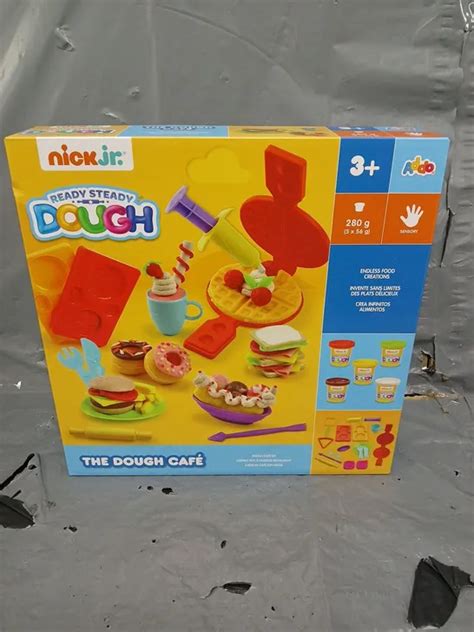 Lot 3 Boxed Nick Jr Ready Steady Dough The Dough Cafe 5187265 Simon Charles Auctioneers