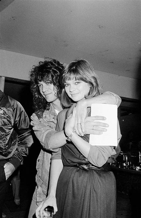 Valerie Bertinellis Wedding Day Crisis Valerie Bertinelli And Eddie