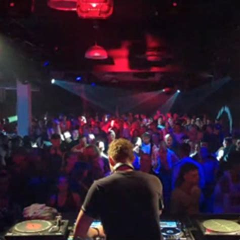 Stream Dee Lan Decade Of Early Hardcore 2023 Ch02 180 240bpm Revisit By Dee Lan Listen