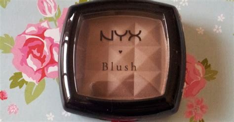 Ellie Alice Nyx Taupe Blush Review And Swatches