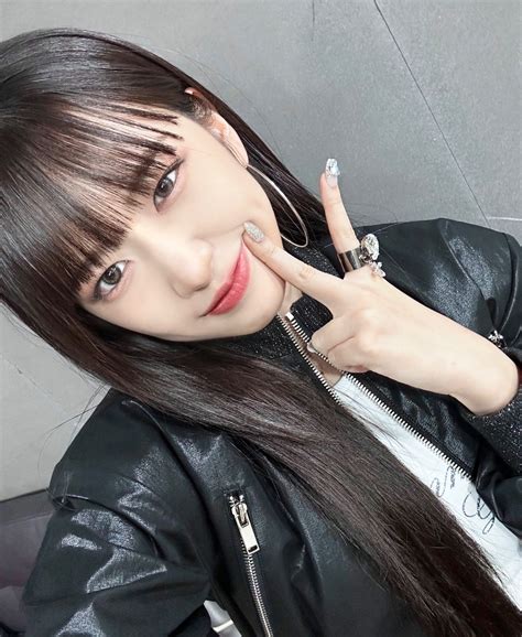 Blip 안유진 셀카 모음zip