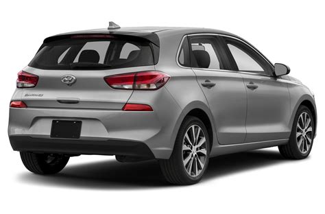 2020 Hyundai Elantra Gt Specs Prices Mpg Reviews And Photos