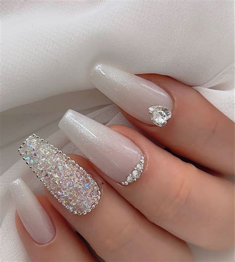 Pin By 24 7 Fabulous On Nails ~ Silver Acrylic Nails Elegant Nails