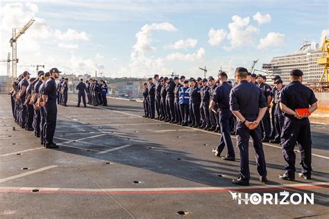 Visit On The Royal Navy Albion Class Hms Albion — Horizon