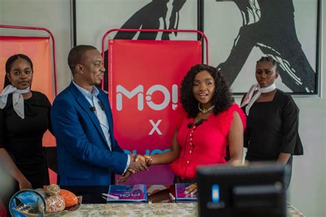Mol Tech Accessories And Nigerian Singer Simi Announce Creative