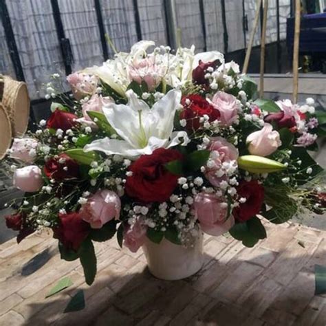 Bunga Meja Firda Florist