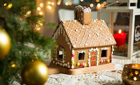 Bits Of Christmas Candy Our Daily Bread Ministries