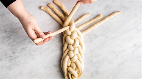 Striezel Richtig Flechten [video]