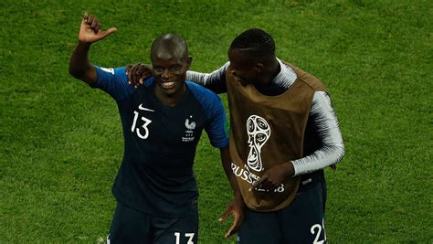 Coupe Du Monde 2018 Équipe De France Ngolo Kanté Fait Lunanimité