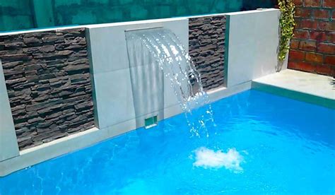 آبنما و کرتین استخر فیدارادور