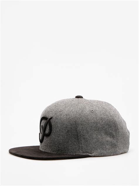 primitive cap classic snap zd grey black