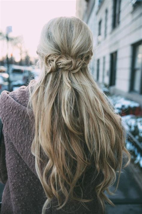 55 Classy Long Hairstyles For 60 Year Old Women With Glasses Plus