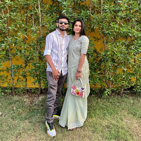 Rahul Navapara 🎥 Youtuber Navapararahul • Instagram Photos And Videos
