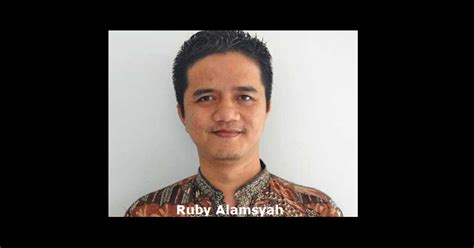 Biografi Ruby Alamsyah Ilmuwan Ahli Digital Forensik Indonesia Blog