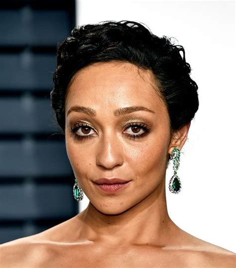 48 Pixie Haircuts That Are Chic And Low Maintenance Pixie Haircut Hair Cuts Hair Color Guide