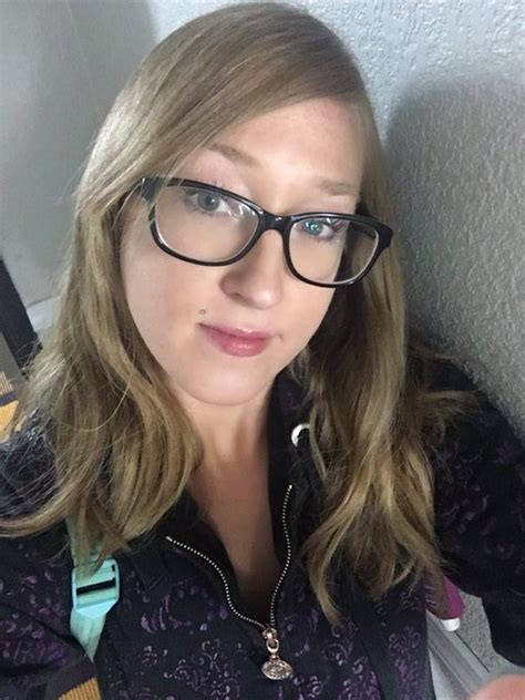 Tw Pornstars Skye Avery The Most Liked Pictures And Videos From Twitter For All Time