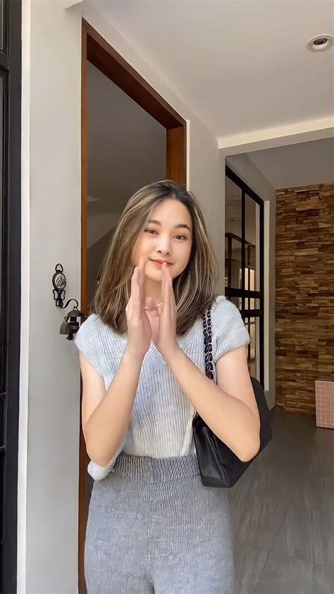 Odelyn Celana Pendek Wanita Wanita Model Pakaian