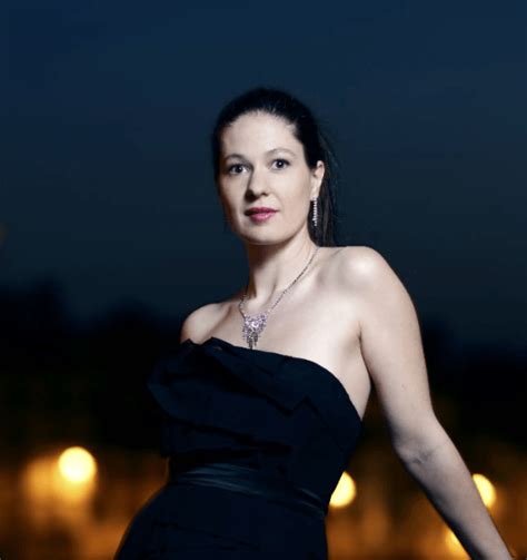 Antonine Bacquet Artistes By Culturevent