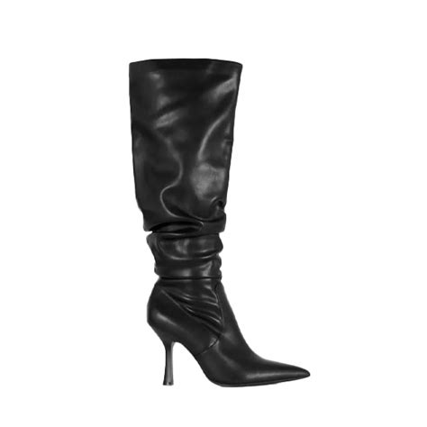 Botas de cano alto o modelo que não vai querer descalçar Saber Viver