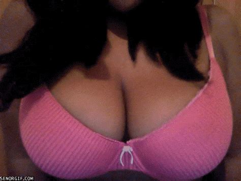 Funny Babe Boobs  On Er By Perilv